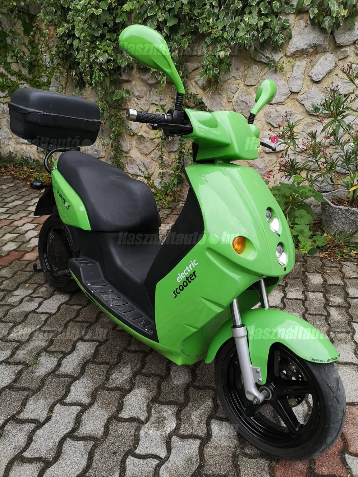 Eladó E-MAX 110S 50 cm³ (2014) Motorkerékpár | Használtauto.hu