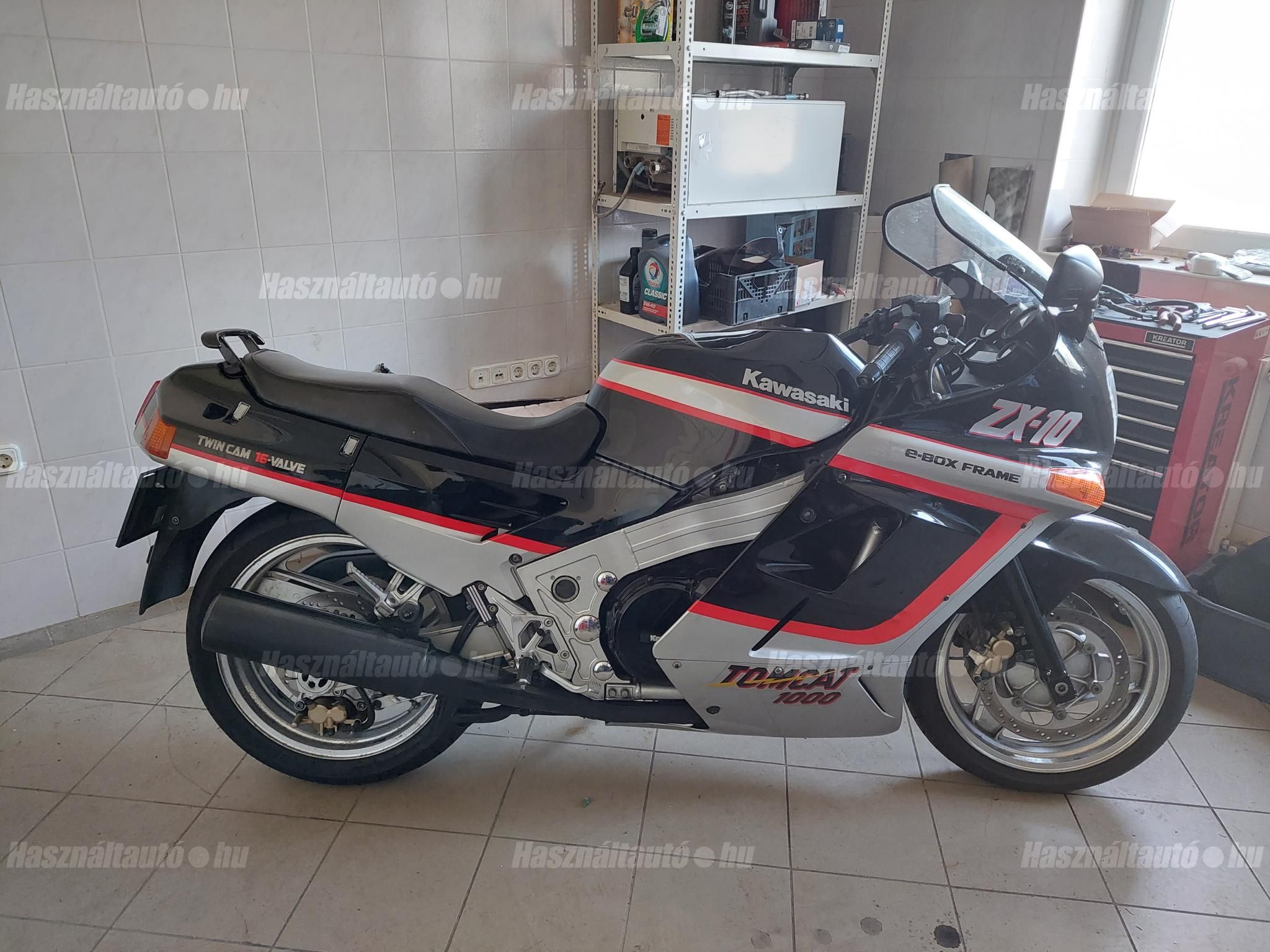 Eladó KAWASAKI ZX 10 998 cm³ (1990) Motorkerékpár | Használtautó.hu
