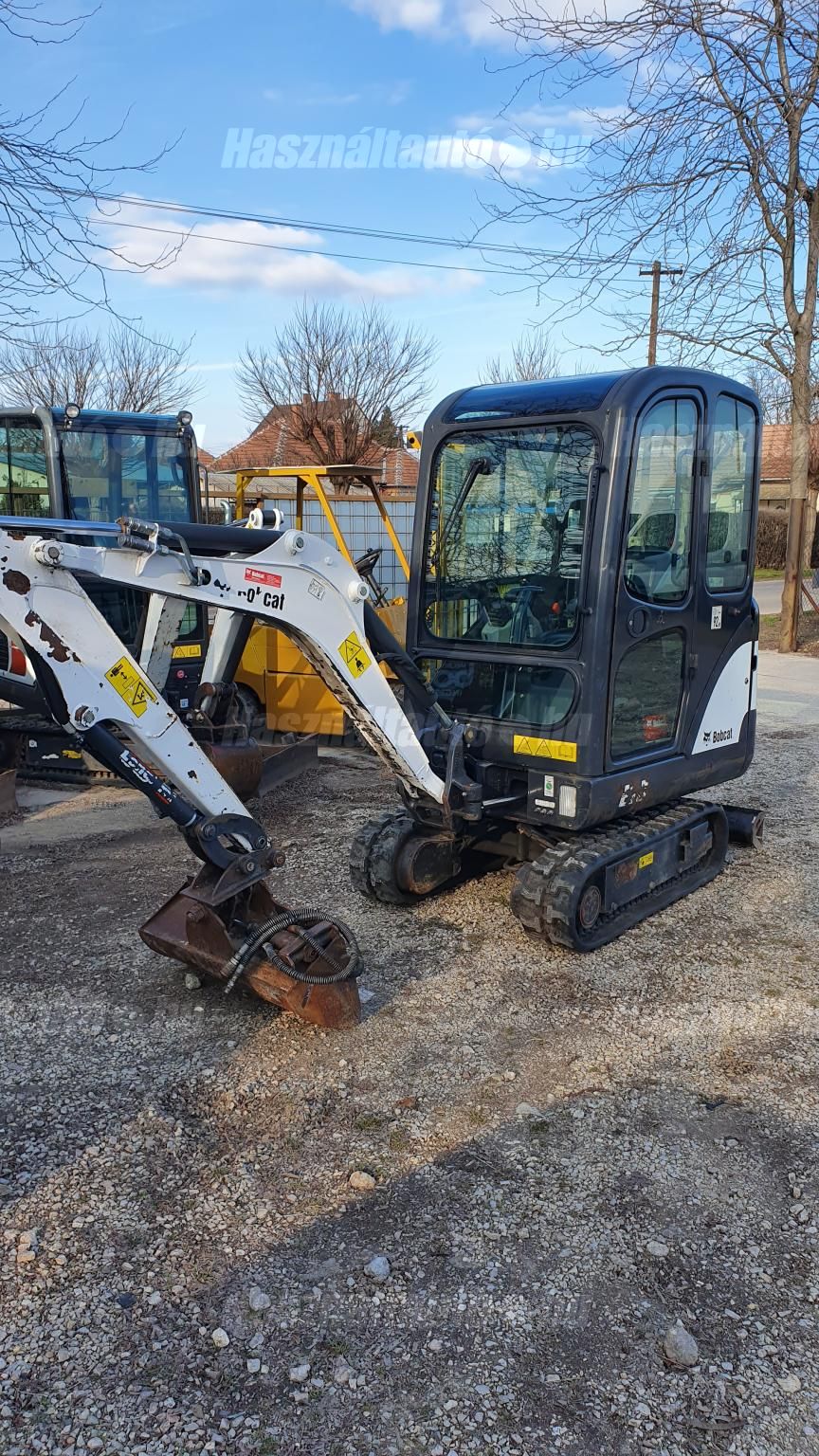 Eladó Normál BOBCAT Mini/midi földmunka gép (2013) | Használtauto.hu