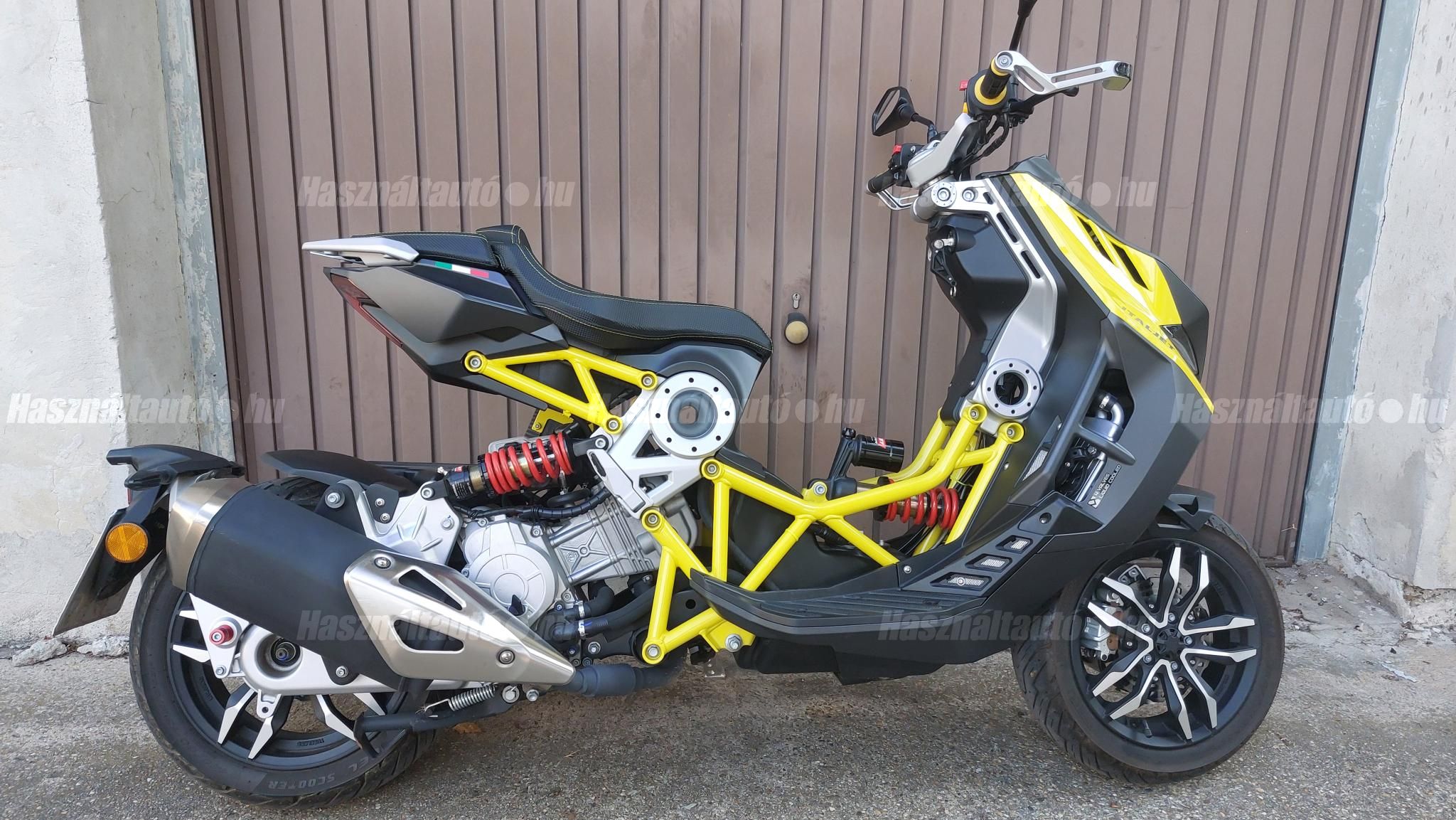 Eladó ITALJET DRAGSTER 200 200 cm³ (2024) Motorkerékpár | Használtauto.hu