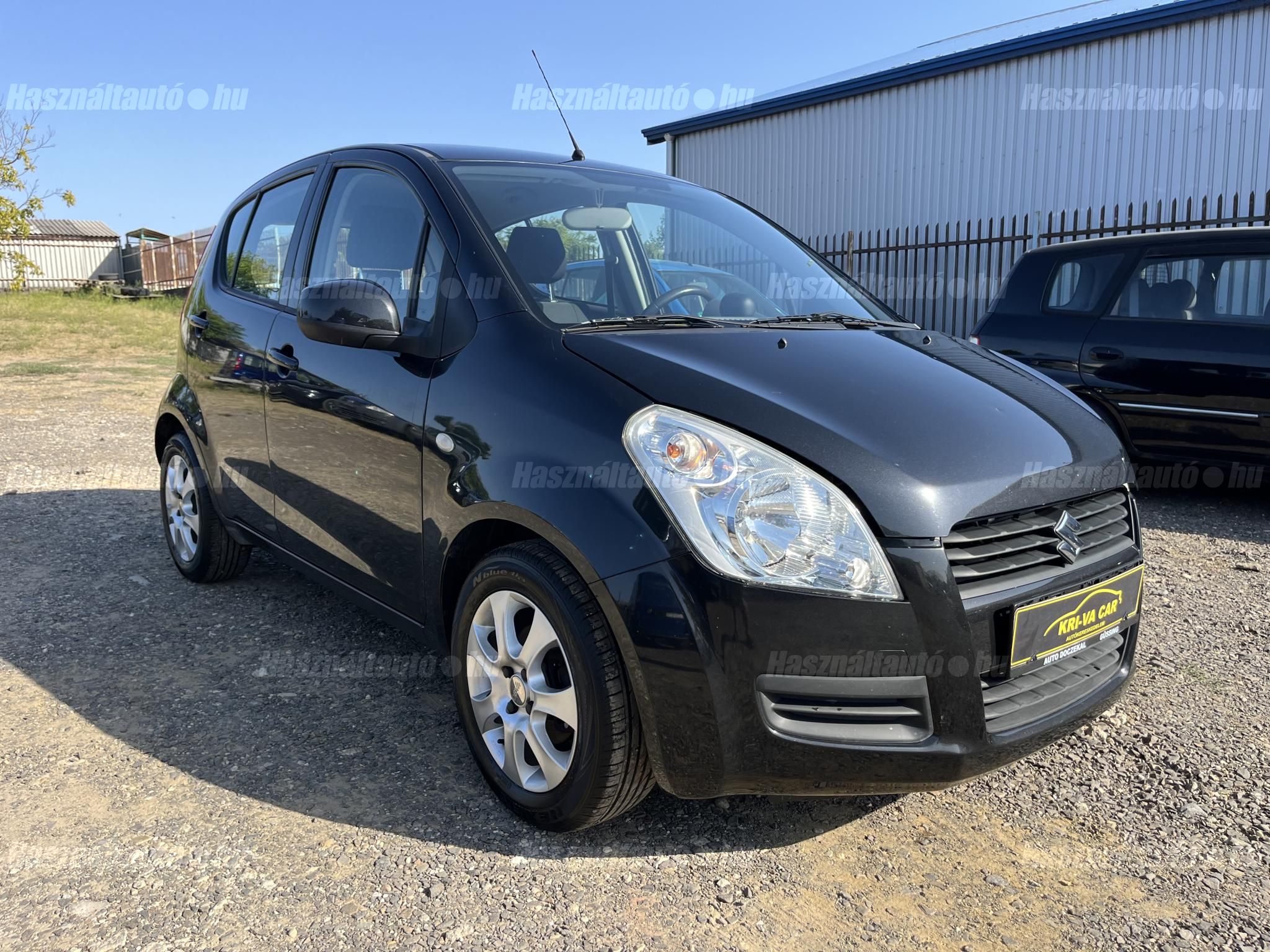 Eladó használt SUZUKI SPLASH 996 cm³ Első kerék Ferdehátú Manuális (5 ...