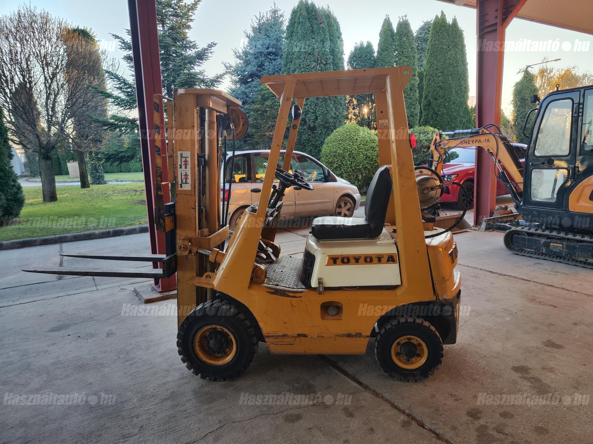 Eladó Megkímélt TOYOTA Targonca (1999) | Használtauto.hu