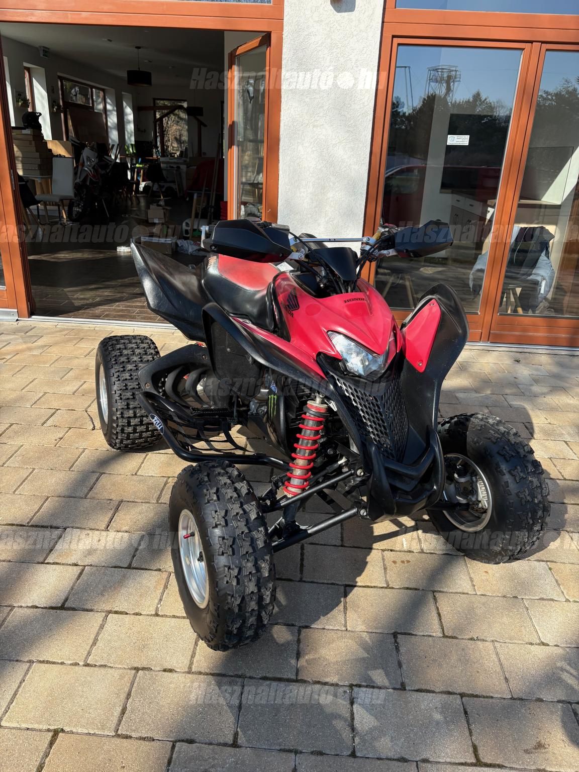 Eladó használt HONDA TRX 700 XX 700 cm³ Quad