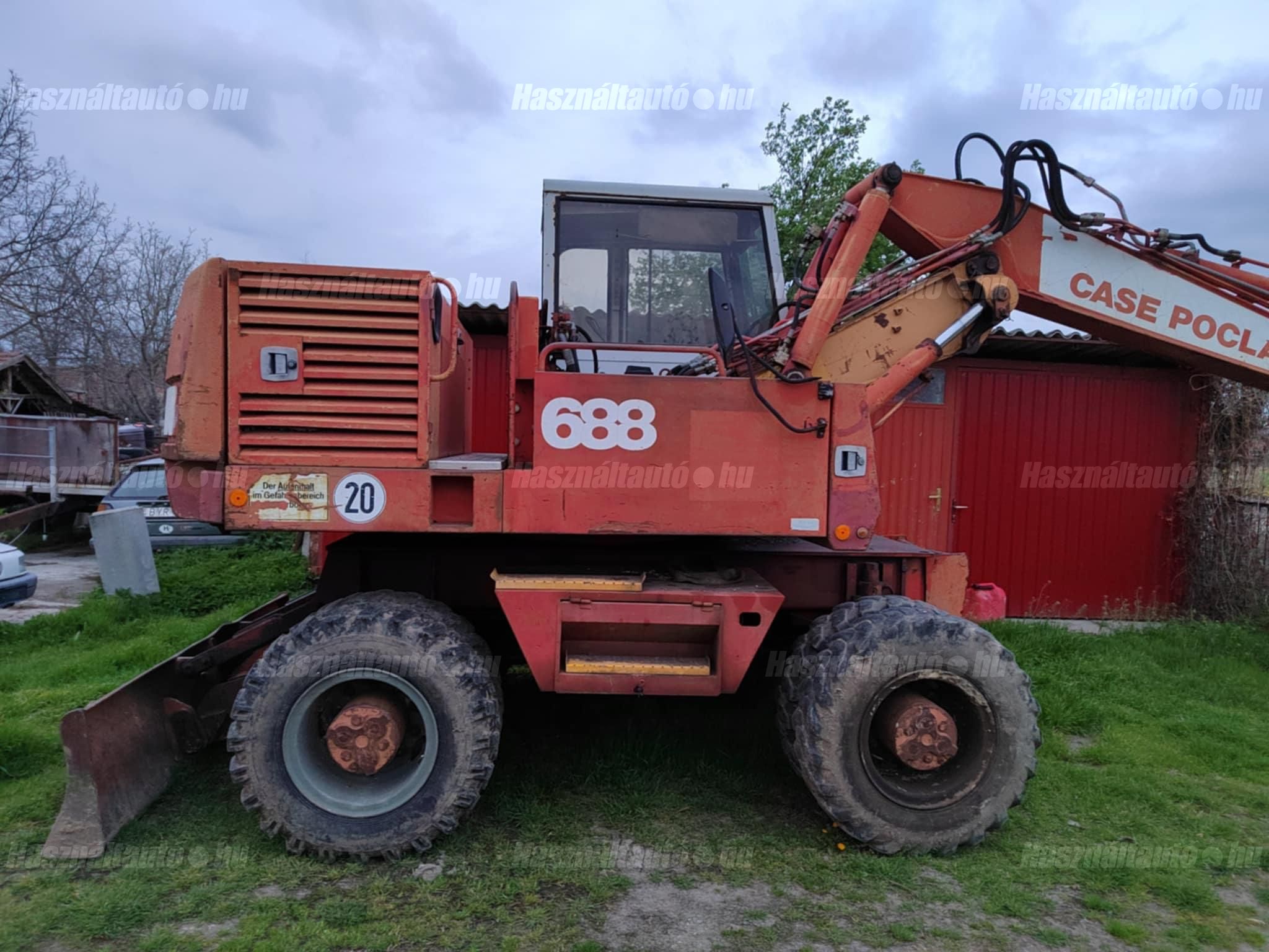 Eladó Normál CASE POCLAIN Forgórakodó (1992) | Használtauto.hu