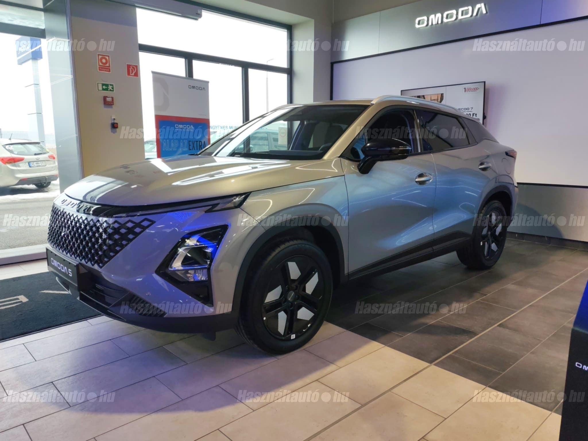 Eladó OMODA OMODA 5 Kombi (2025) | Használtautó.hu