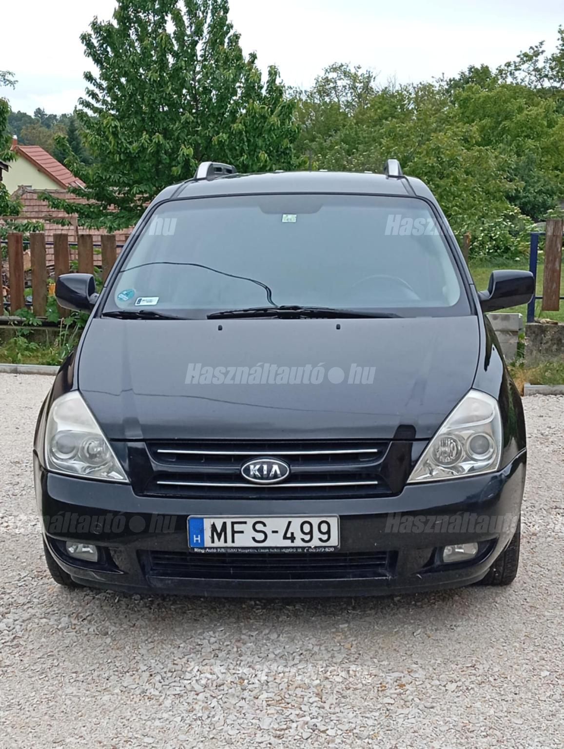Eladó használt KIA CARNIVAL 2 903 cm³ Első kerék Egyterű Automata (5 ...