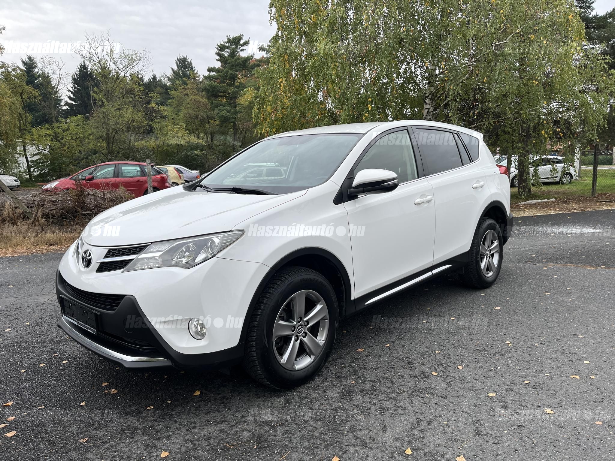 Eladó TOYOTA RAV 4 Városi terepjáró (crossover) (2015) | Használtauto.hu