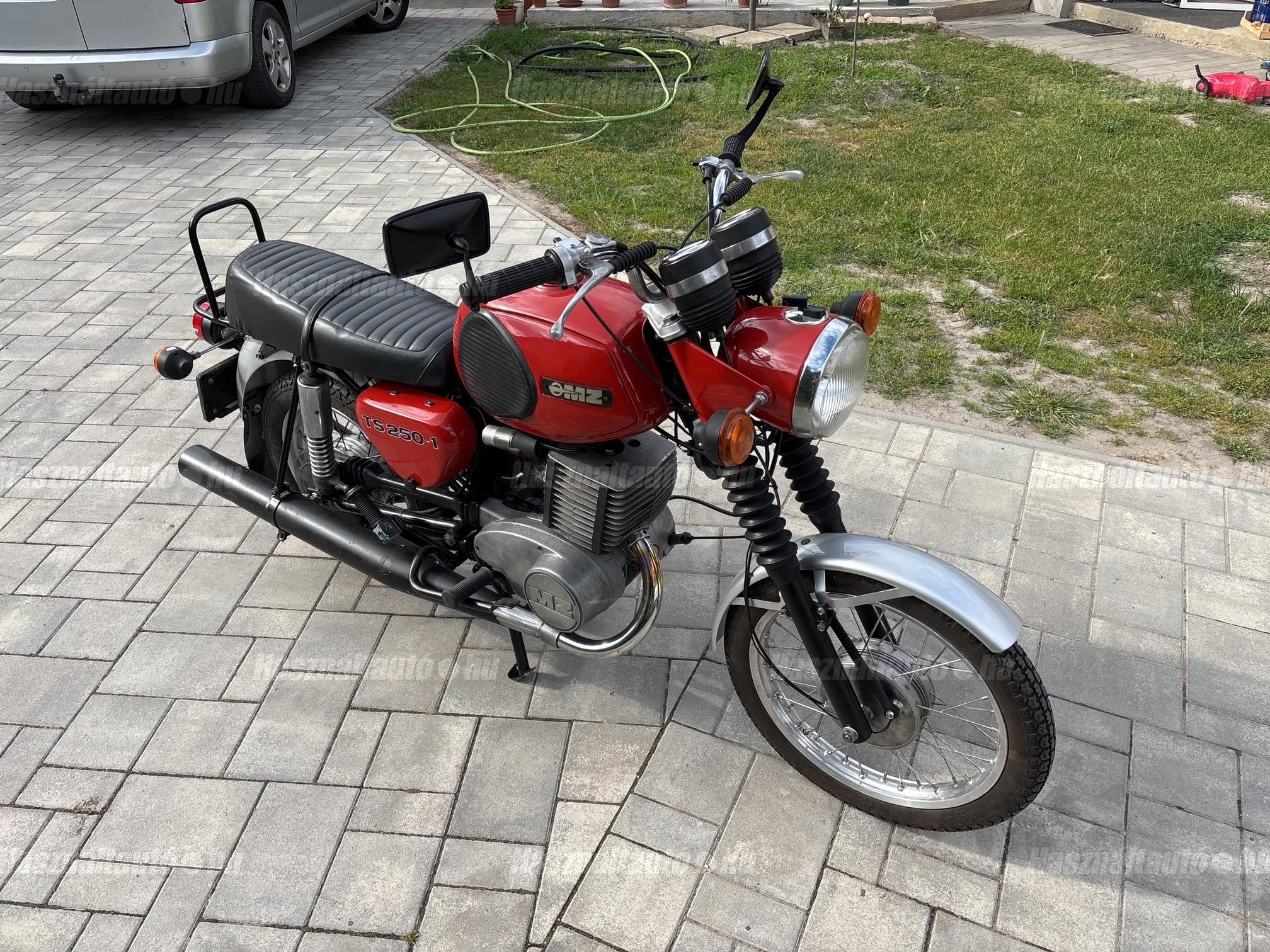 Eladó MZ TS 250 250 cm³ (1980) Motorkerékpár | Használtauto.hu