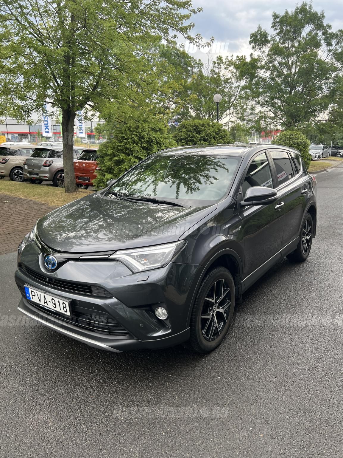 Eladó TOYOTA RAV 4 Városi terepjáró (crossover) (2018) | Használtauto.hu