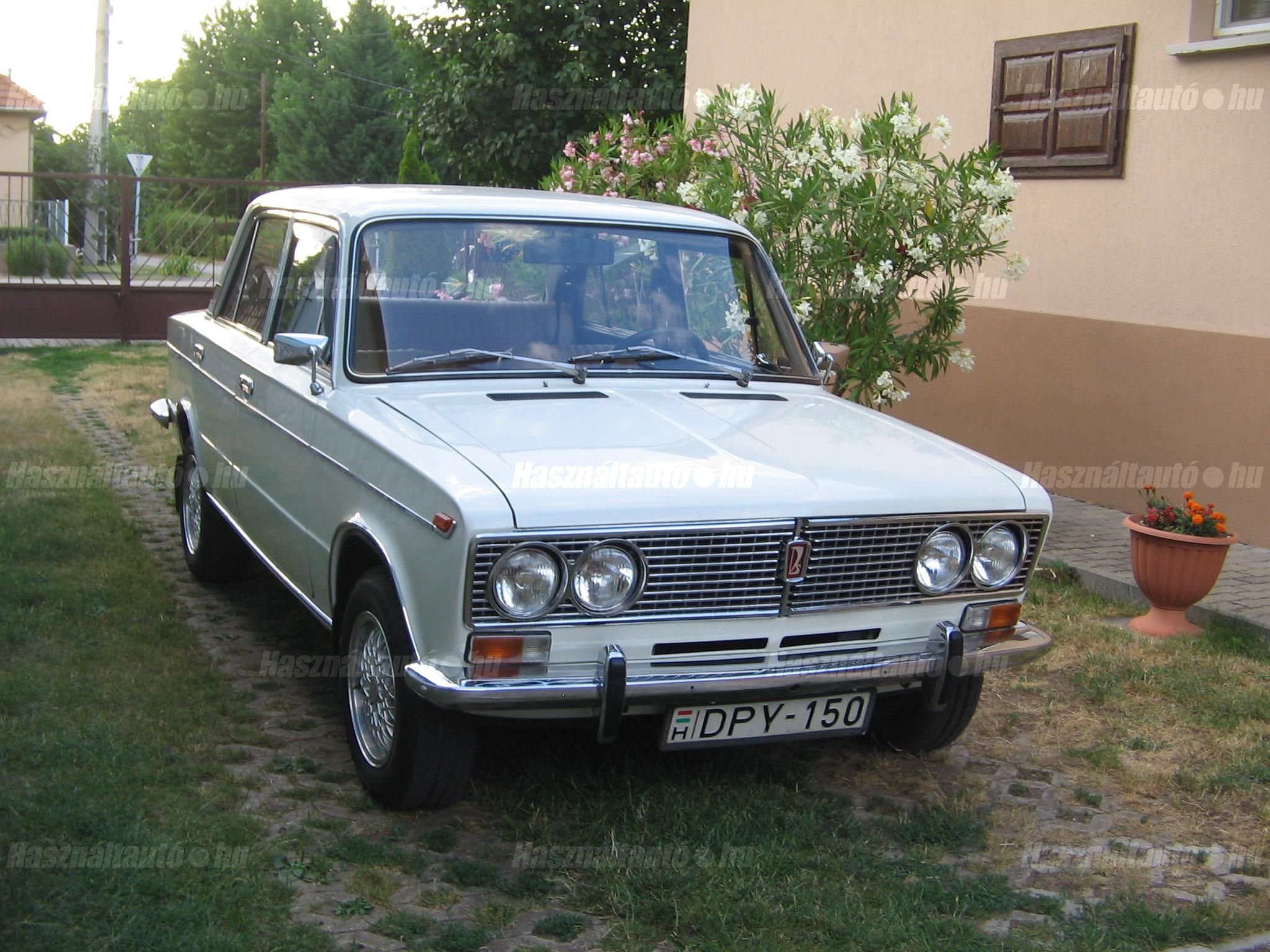 Eladó LADA 2103 Sedan (1980) | Használtautó.hu