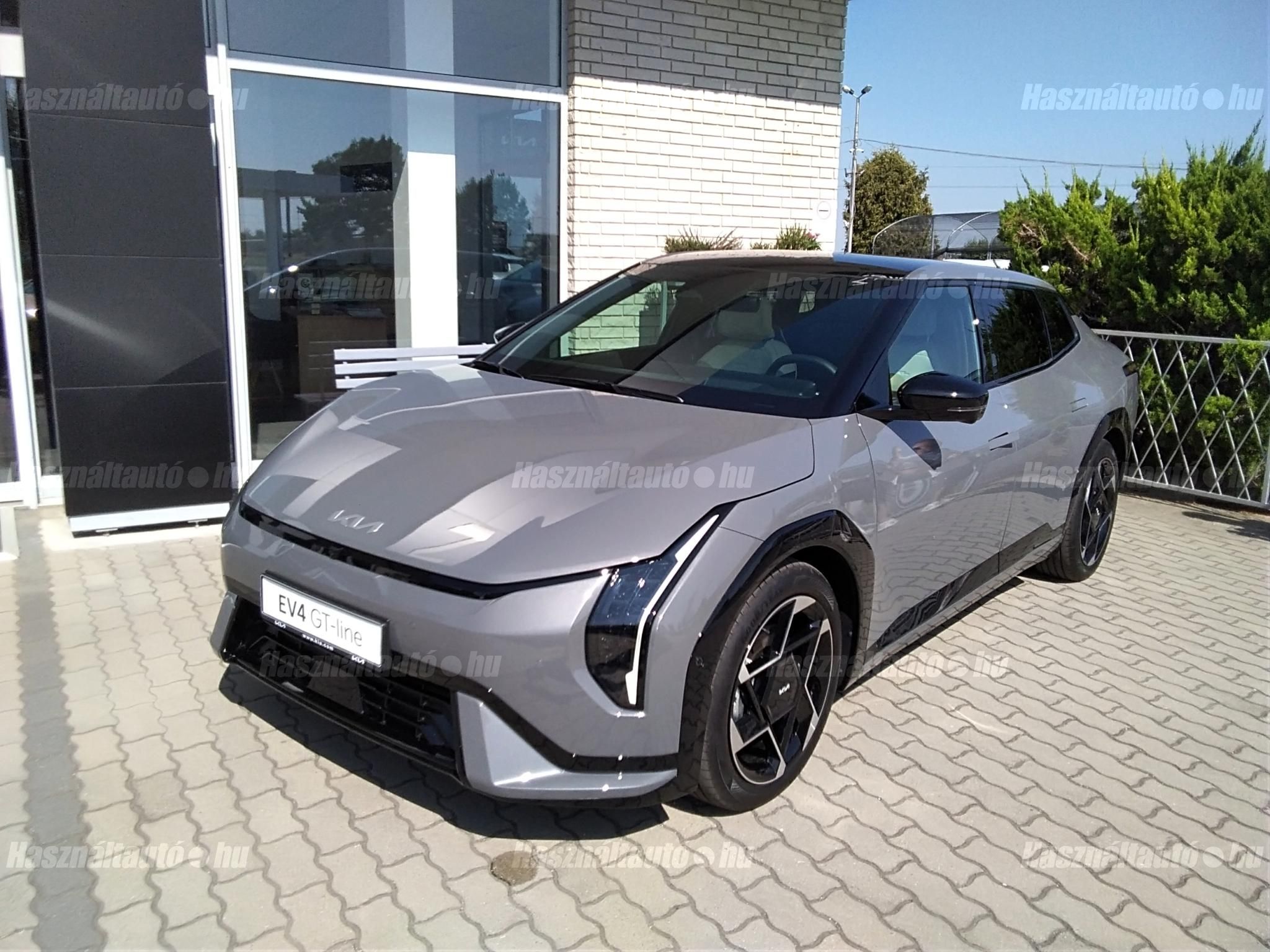 Eladó KIA EV4 Sedan (2025) | Használtauto.hu