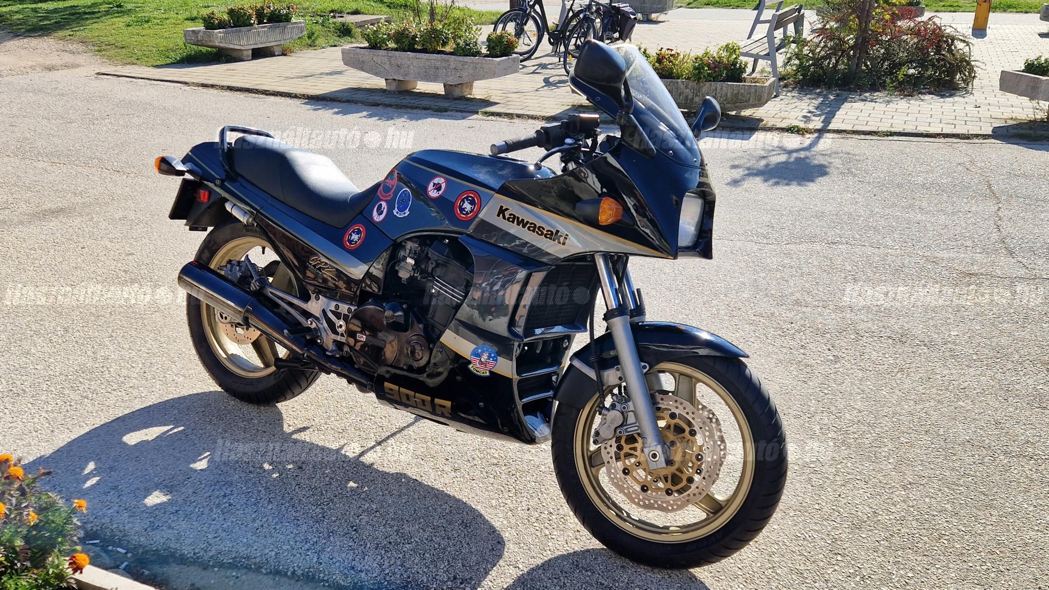 Eladó KAWASAKI GPZ 900 R 908 cm³ (1991) Motorkerékpár | Használtauto.hu