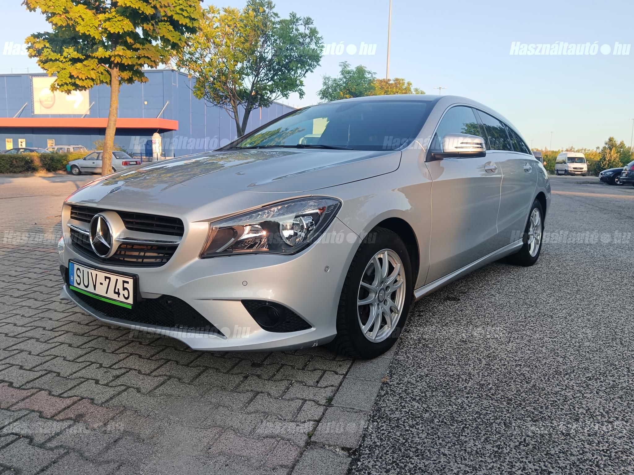 Eladó MERCEDES-BENZ CLA 200 Kombi (2016) | Használtauto.hu