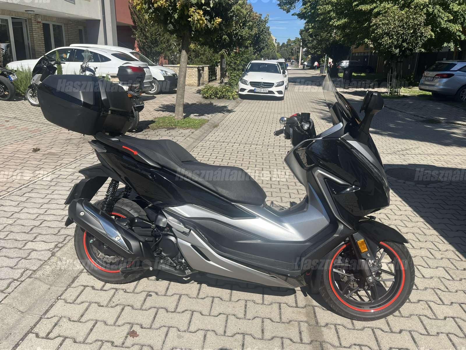 Eladó HONDA NSS 300 FORZA 279 cm³ (2019) Motorkerékpár | Használtauto.hu