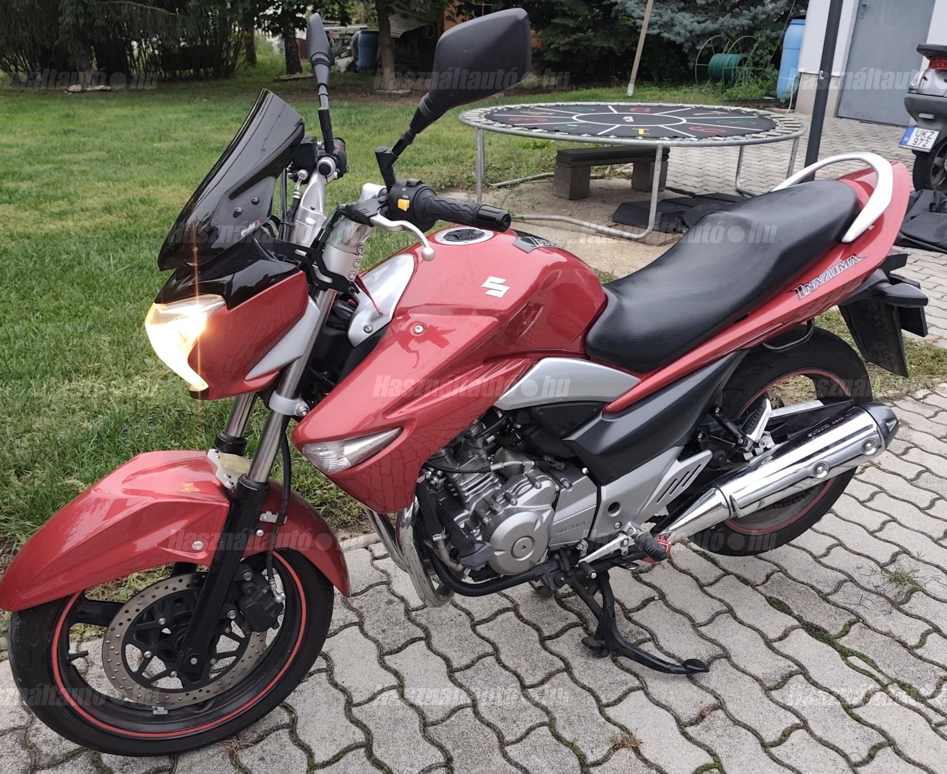 Eladó SUZUKI GW 250 INAZUMA 250 cm³ (2013) Motorkerékpár | Használtauto.hu
