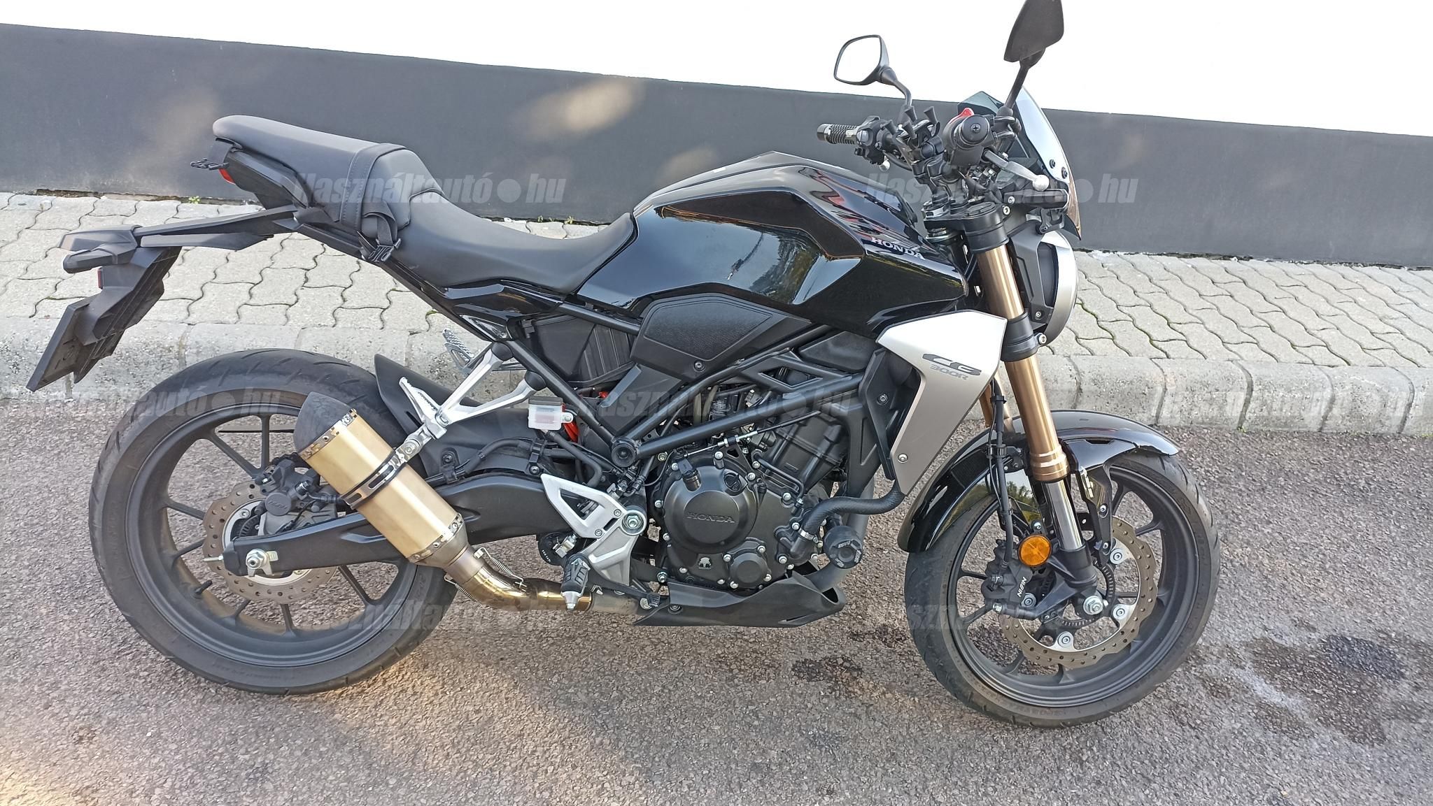 Eladó HONDA CB 300 R ABS 298 cm³ (2021) Motorkerékpár | Használtautó.hu
