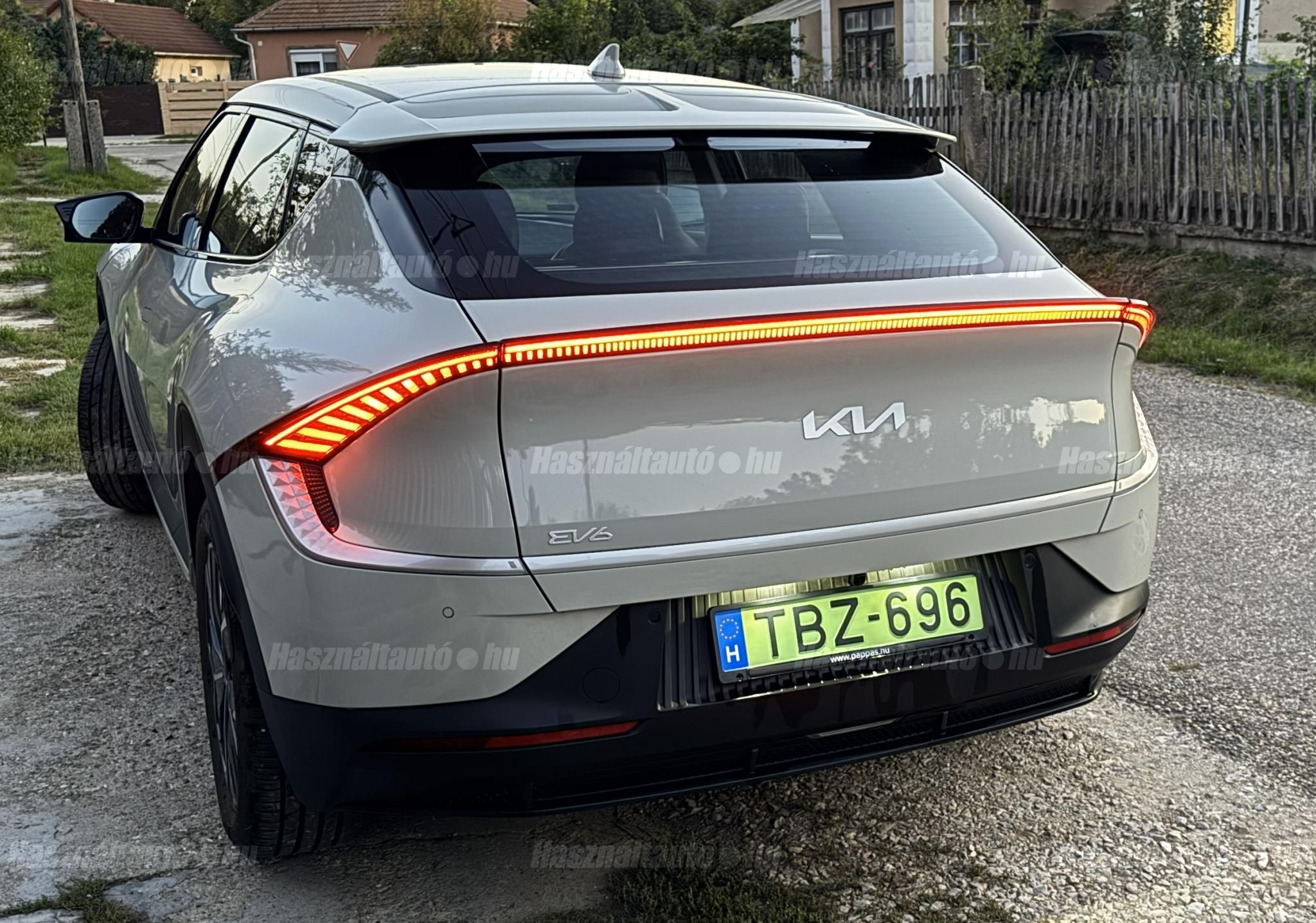 Eladó KIA EV6 Kombi (2022) | Használtauto.hu