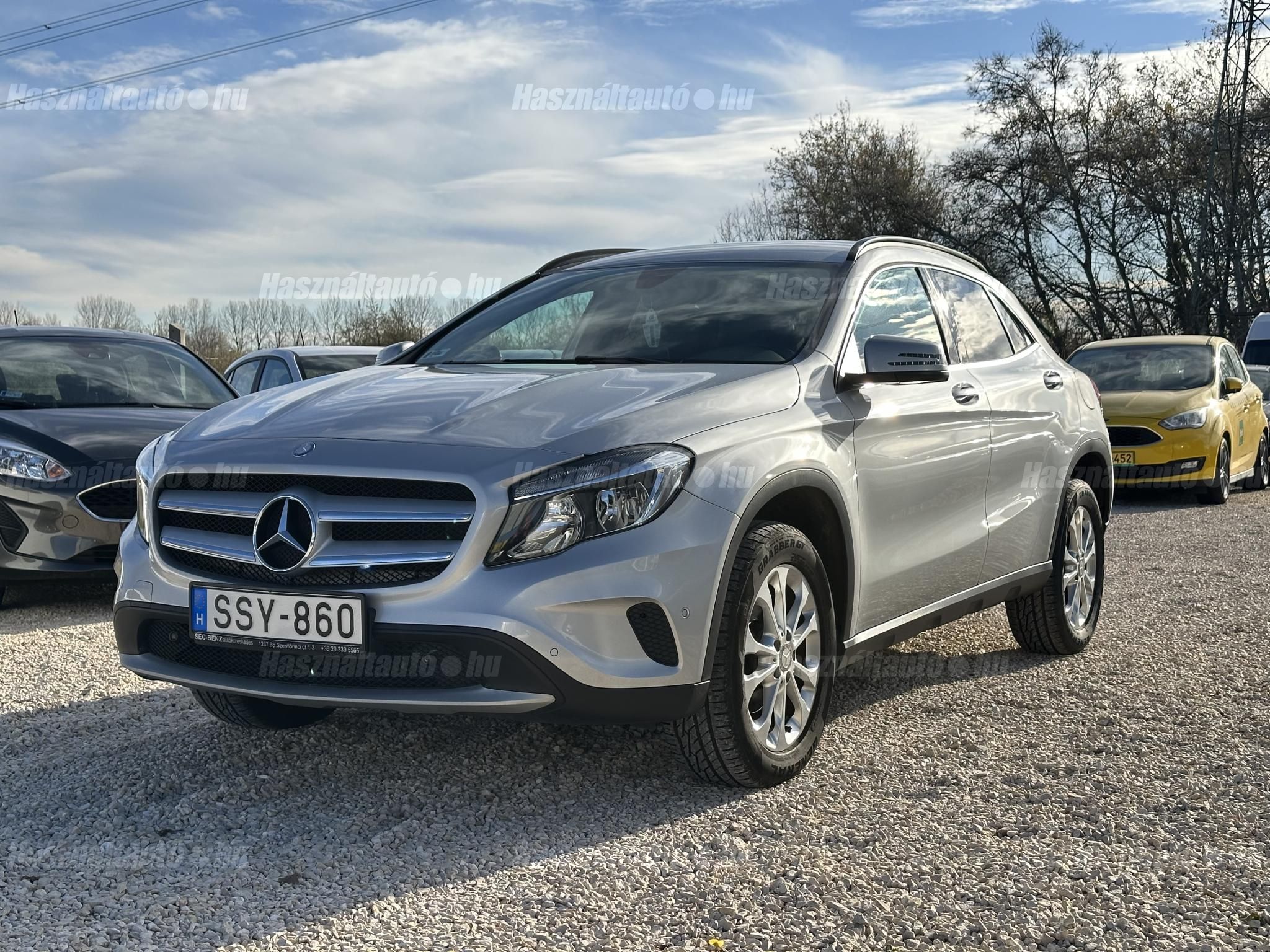 Eladó MERCEDES-BENZ GLA 200 Városi terepjáró (crossover) (2016 ...