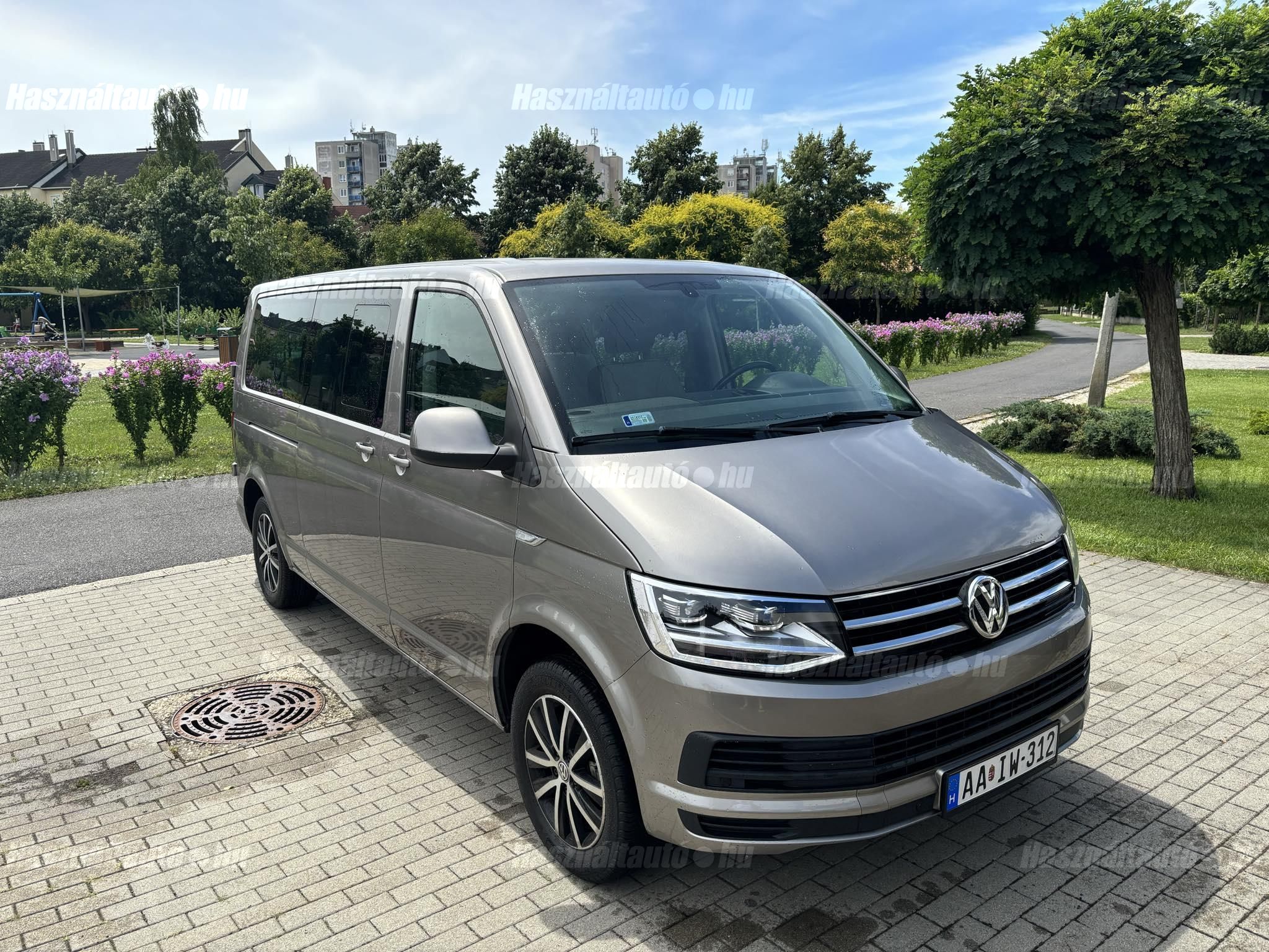 Eladó VOLKSWAGEN MULTIVAN Kisbusz (2016) | Használtautó.hu