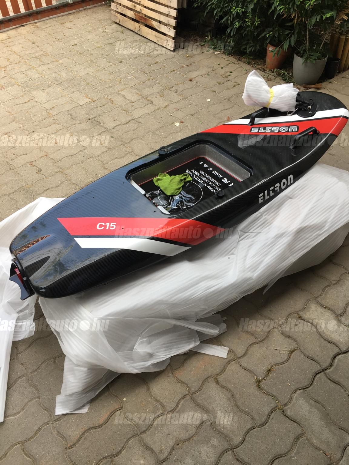 Eladó Normál ELTRON C15 CARBON JETBOARD (2025) | Használtauto.hu