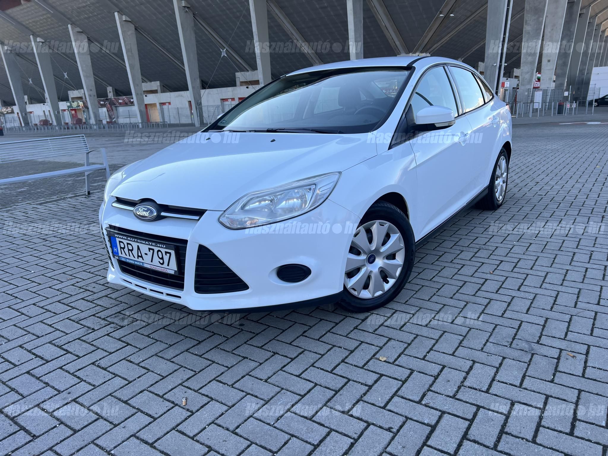 Eladó FORD FOCUS Sedan (2014) | Használtauto.hu