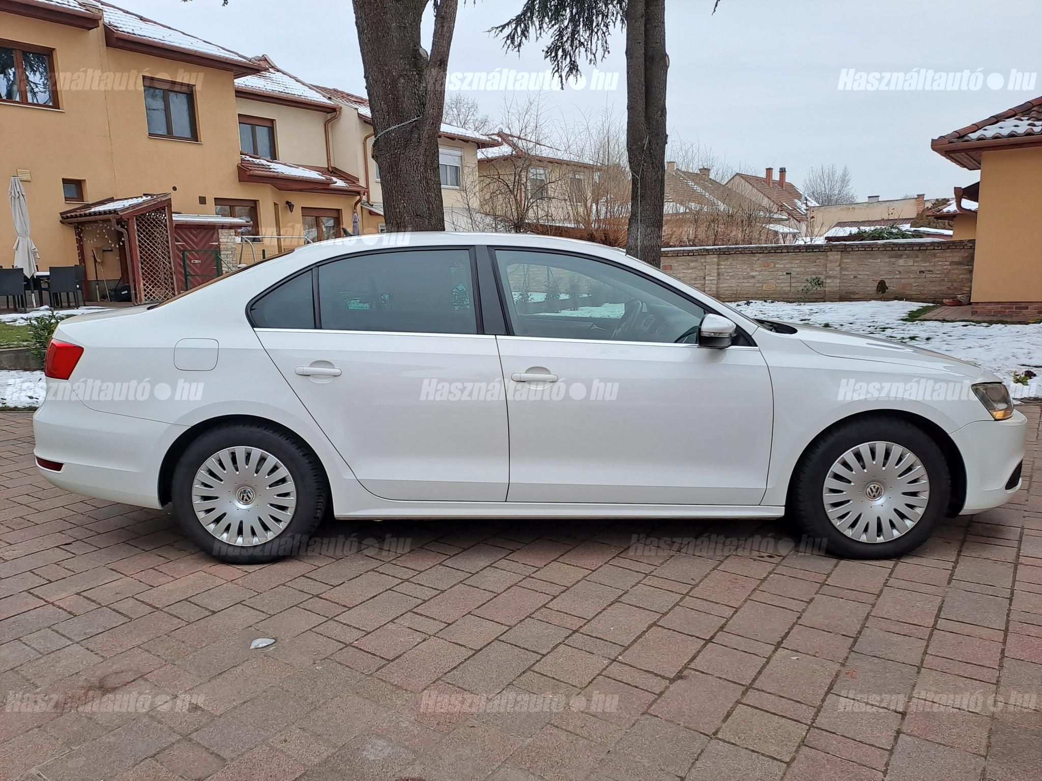 Eladó VOLKSWAGEN JETTA VI Sedan (2013) | Használtauto.hu