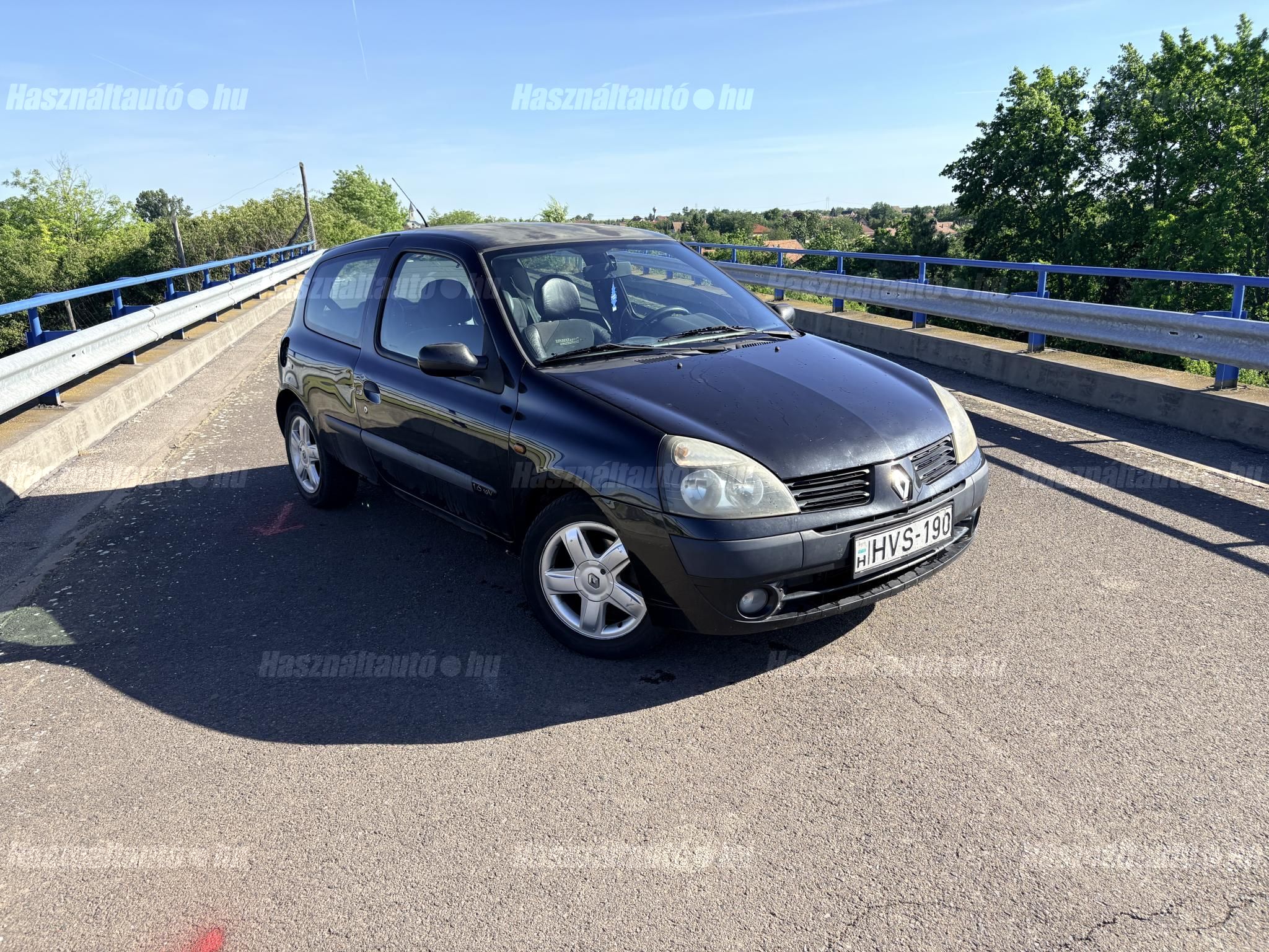 Eladó RENAULT CLIO Ferdehátú (2001) | Használtautó.hu