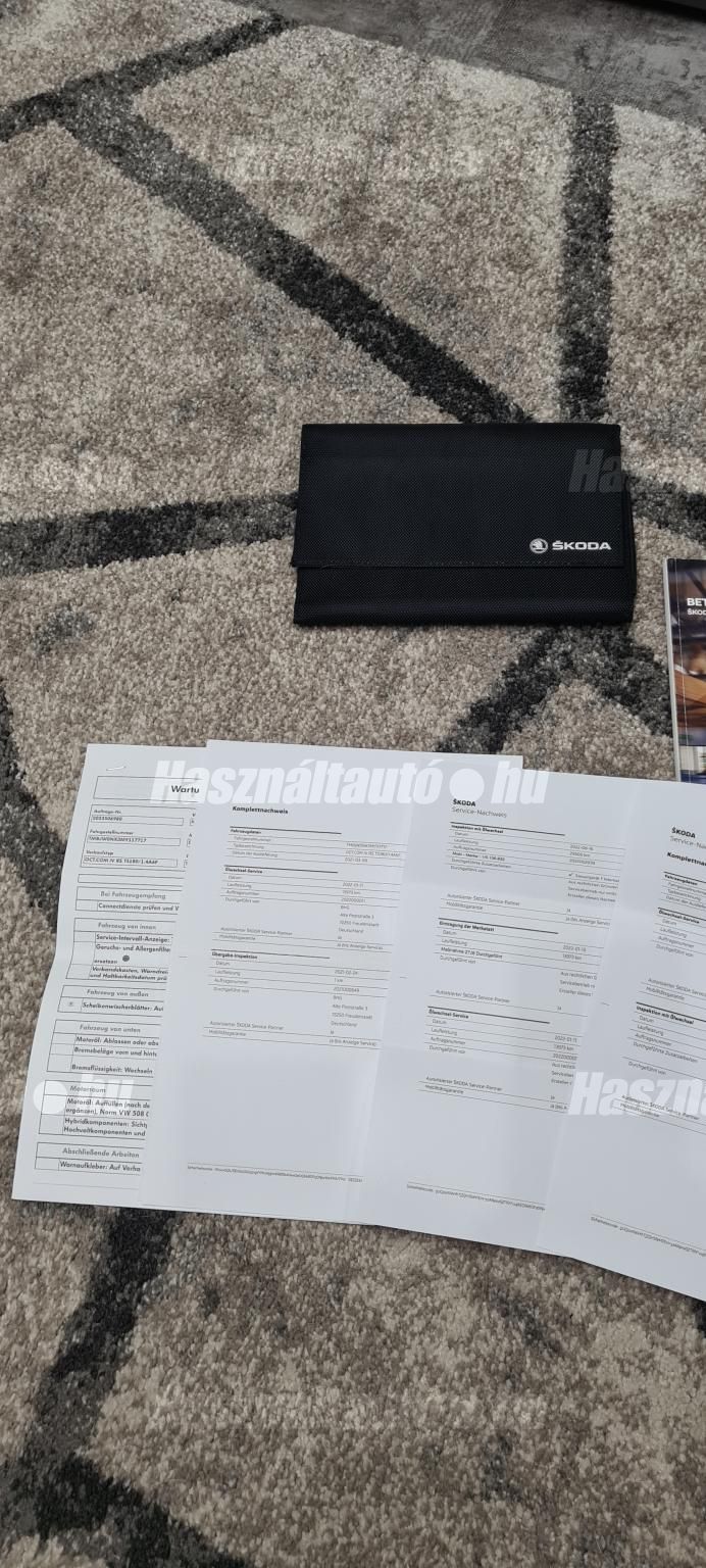 Eladó SKODA OCTAVIA Kombi (2021) | Használtautó.hu