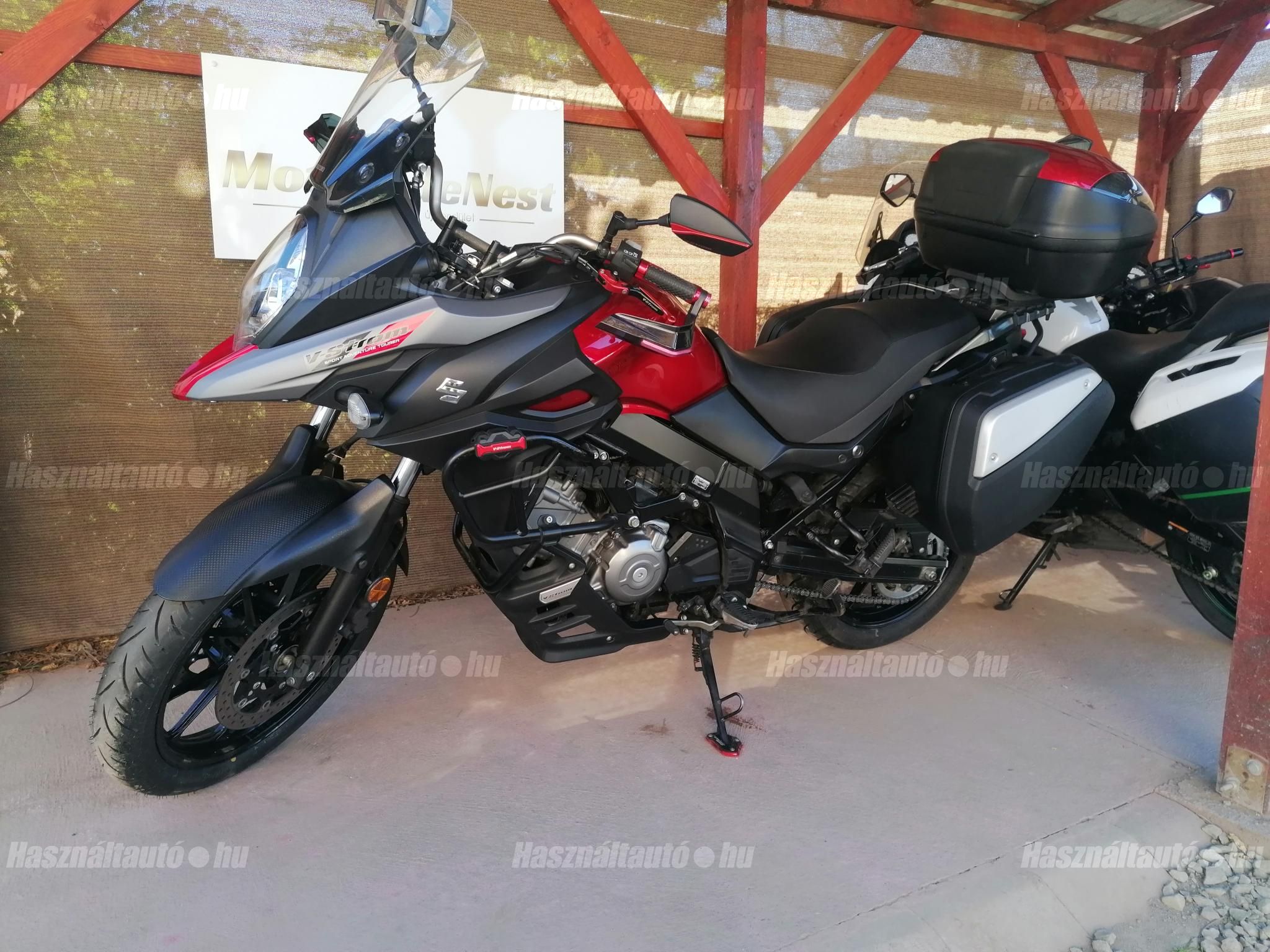 Eladó SUZUKI DL 650 645 cm³ (2019) Motorkerékpár | Használtautó.hu