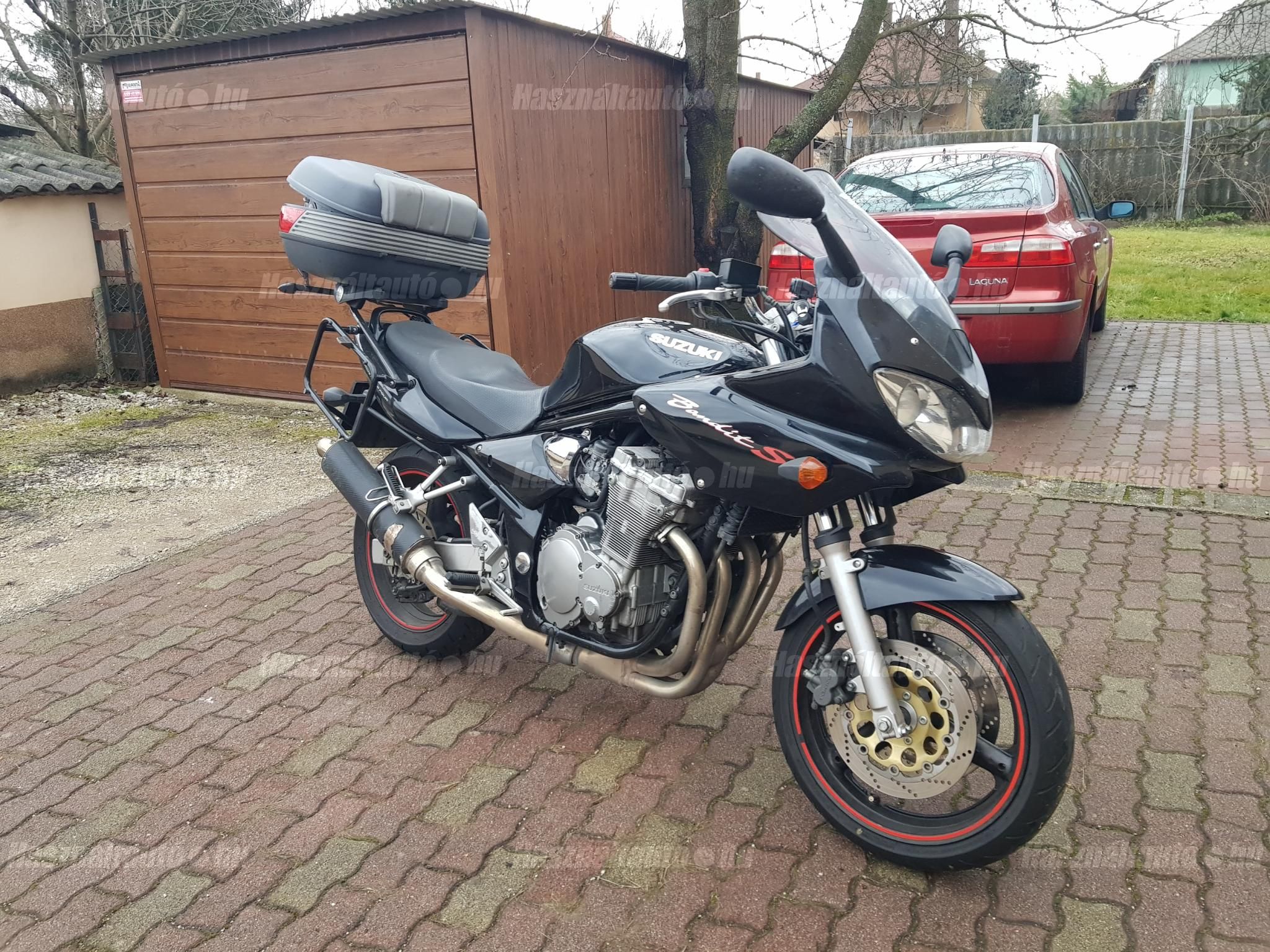 Eladó SUZUKI GSF 600 S (BANDIT) 600 cm³ (2003) Motorkerékpár ...