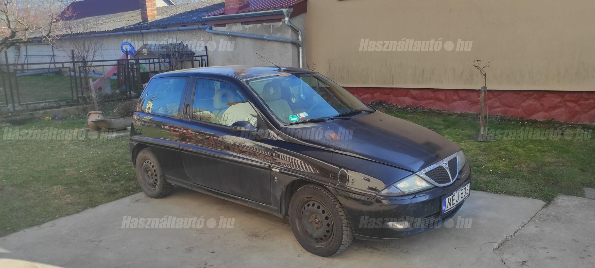 Eladó LANCIA YPSILON Ferdehátú (2003) | Használtautó.hu