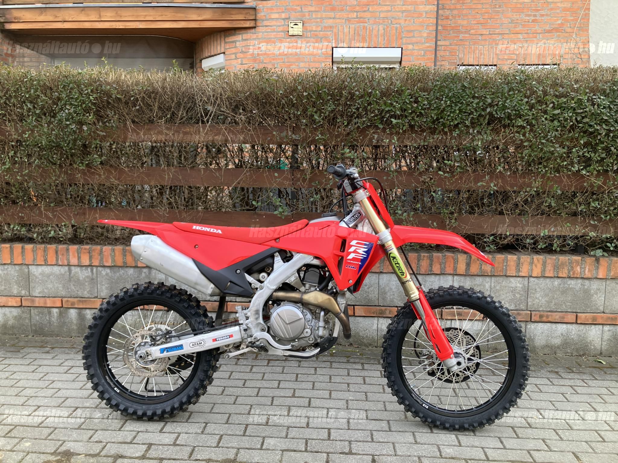 Eladó HONDA CRF 450 R 450 cm³ (2025) Motorkerékpár | Használtautó.hu