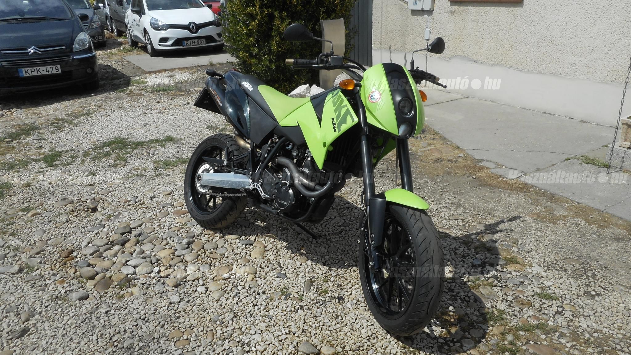 Eladó KTM 640 DUKE 2 625 cm³ (2001) Motorkerékpár | Használtautó.hu