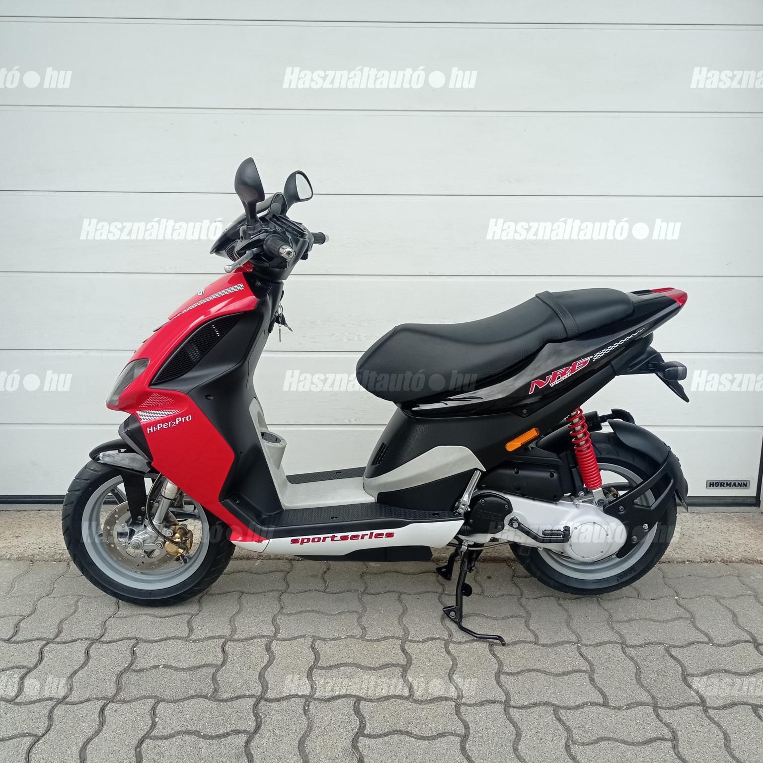 Eladó PIAGGIO NRG 50 49 cm³ (2005) Motorkerékpár | Használtautó.hu
