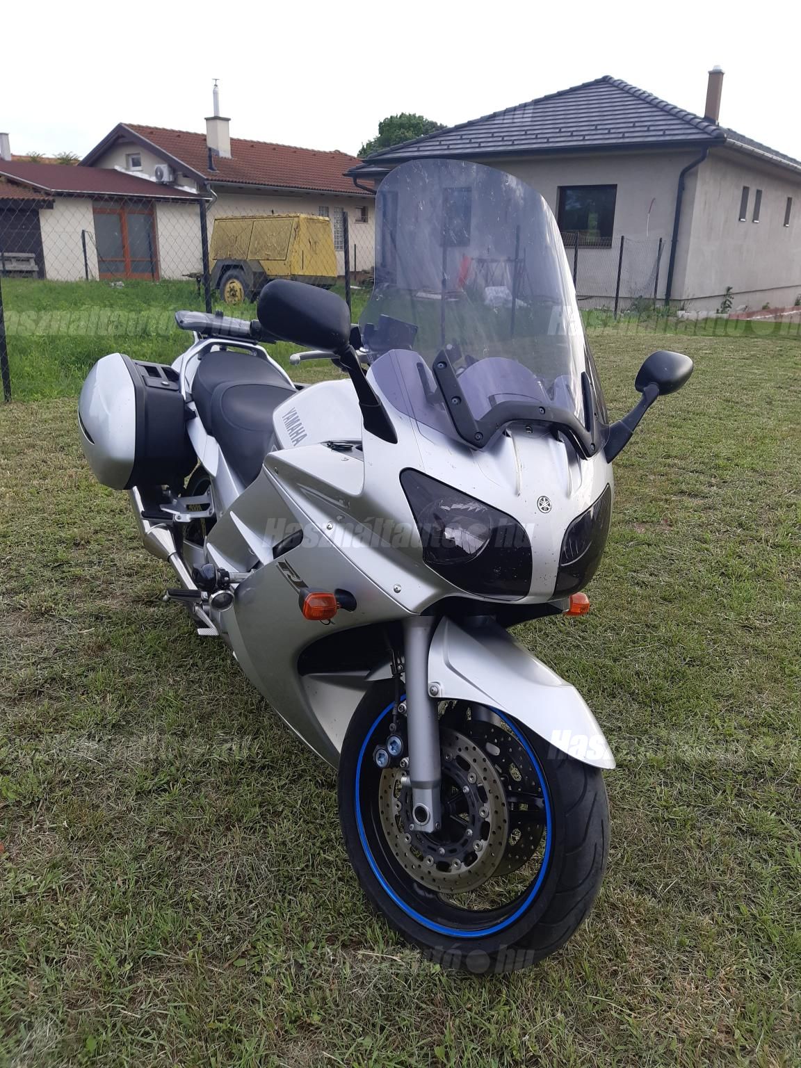Eladó YAMAHA FJR 1300 1 300 cm³ (2002) Motorkerékpár | Használtautó.hu