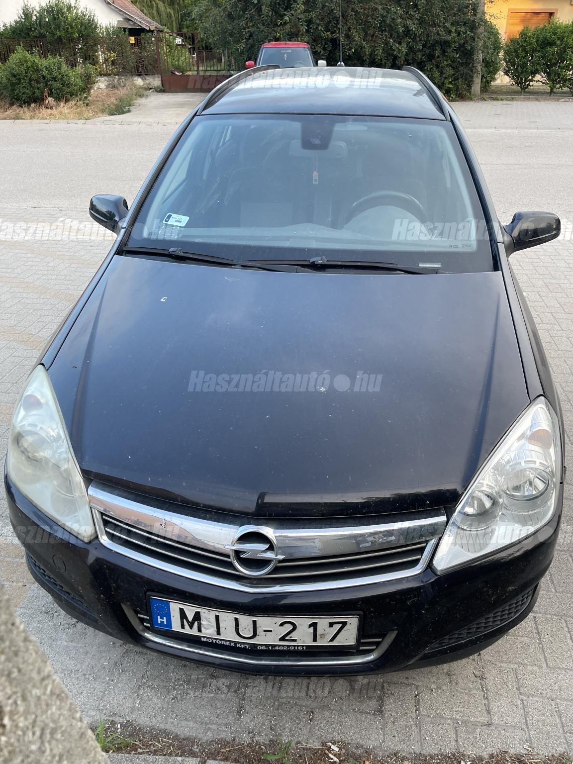 Eladó OPEL ASTRA H Kombi (2009) | Használtautó.hu