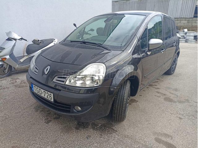 Eladó használt RENAULT GRAND MODUS 1.5 dCi Cinetic, 2011/7 - Használtautó.hu