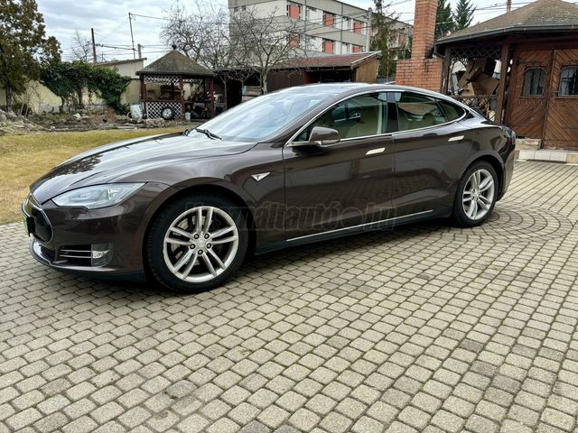 Eladó használt TESLA MODEL S 85 (Automata) SC01- Ingyen töltés.CCS ...