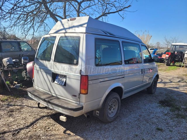 Eladó használt CHEVROLET ASTRO 4 300 cm³ Kisbusz Automata