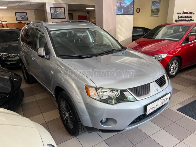 Eladó MITSUBISHI OUTLANDER Városi terepjáró (crossover) (2009 ...