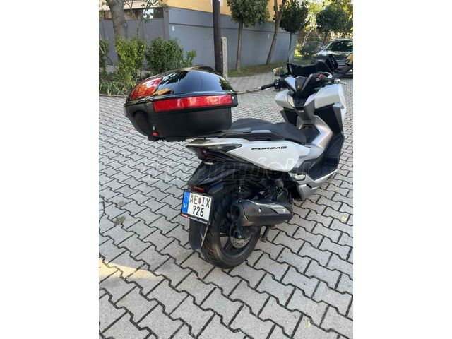 Eladó HONDA NSS 300 FORZA 279 cm³ (2018) Motorkerékpár | Használtauto.hu