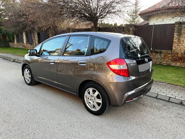 Eladó HONDA JAZZ Egyterű (2011) | Használtauto.hu