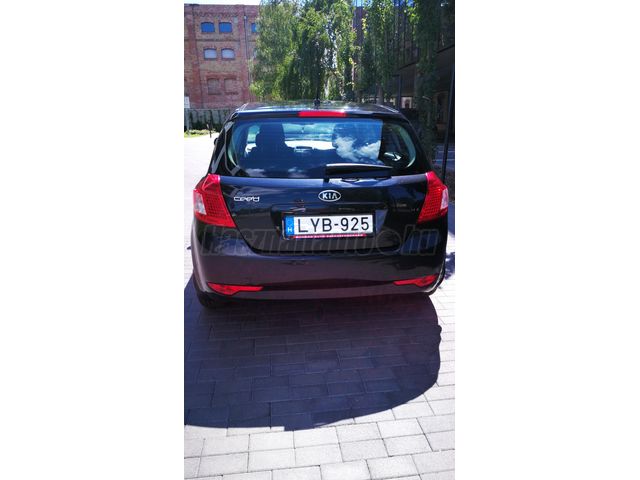 Eladó KIA CEE'D Ferdehátú (2011) | Használtauto.hu