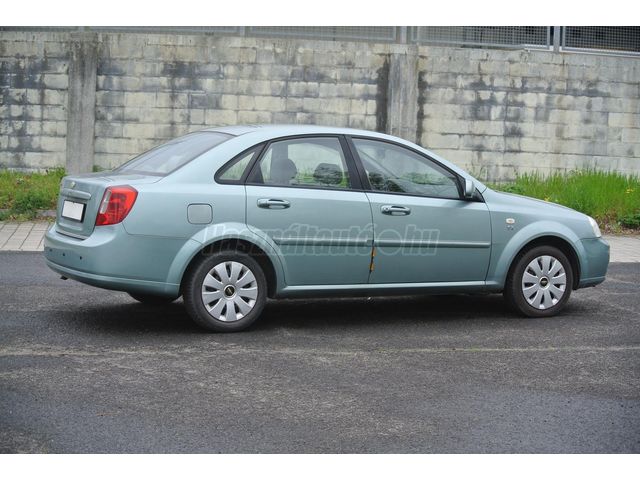 Eladó CHEVROLET LACETTI Sedan (2004) | Használtauto.hu
