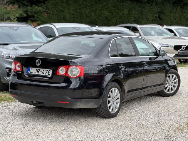 Eladó VOLKSWAGEN JETTA Sedan (2008) | Használtauto.hu