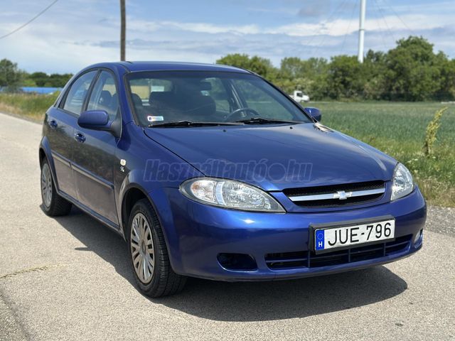 Eladó CHEVROLET LACETTI Ferdehátú (2004) | Használtauto.hu