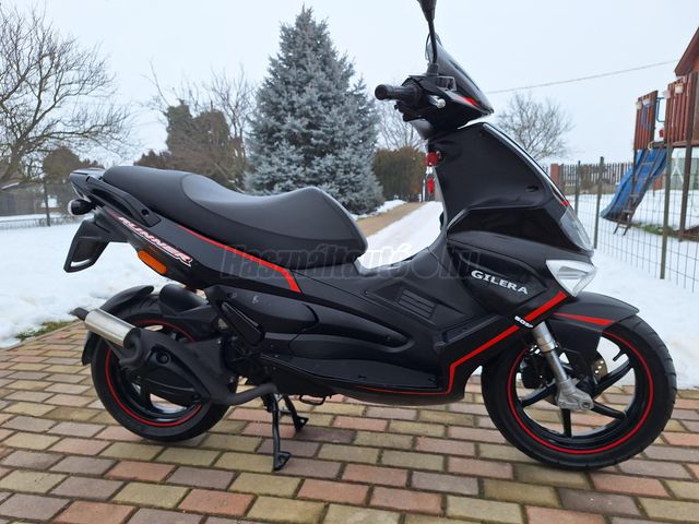 Eladó GILERA RUNNER 50 cm³ (2011) Motorkerékpár | Használtauto.hu