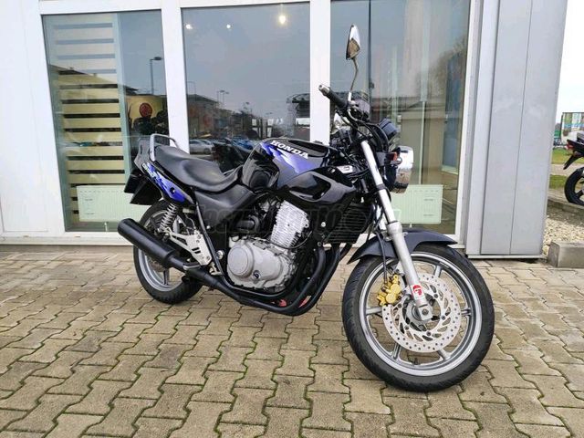 Eladó HONDA CB 500 499 cm³ (1997) Motorkerékpár | Használtauto.hu