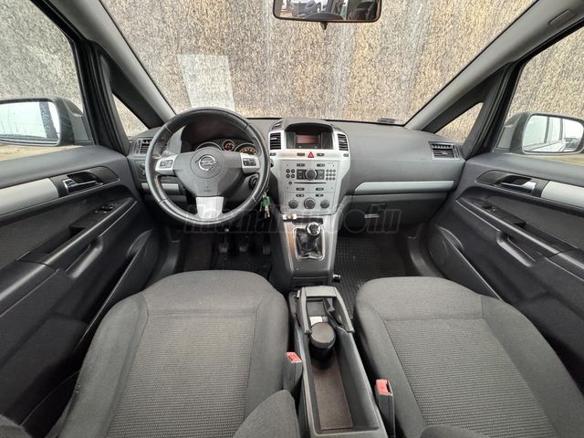 Eladó OPEL ZAFIRA Egyterű (2013) | Használtautó.hu