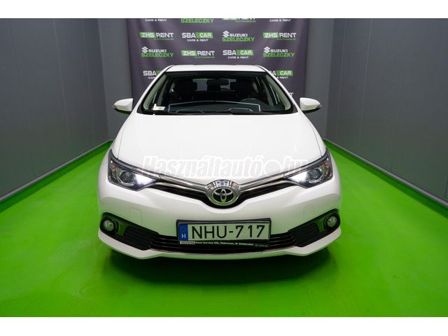 Eladó TOYOTA AURIS Ferdehátú (2016) | Használtautó.hu